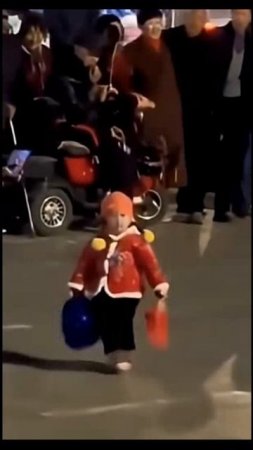 Я иду такая вся