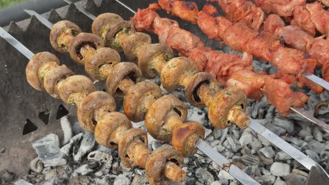 Маринад для шампиньонов простой, очень вкусный — готовится за 2 минуты!
