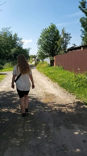 Гуляем в соседнем саду