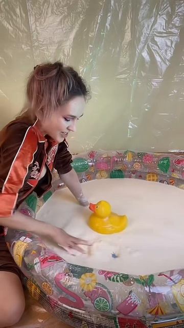👍 Бассейн с ньютоновской жидкостью