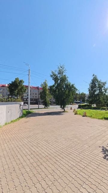 Вечерний или дневной Тинькофф холл нравится больше? Голосуем! #Уфа
