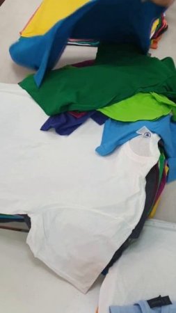 У нас пришли футболки сток без принта. Успей купить. Количество ограничено