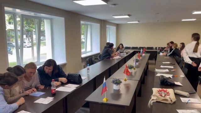 Абитуриент УНИЭМ