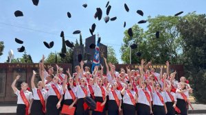Вручение аттестатов  и свидетельства об окончании 11 класса кадетам органов внутренних дел