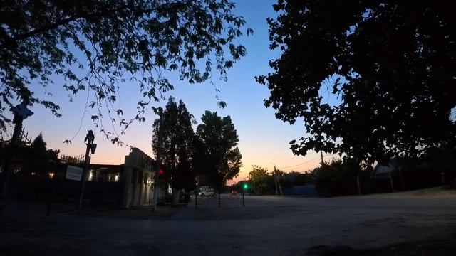 Сальск улица Кутузова. Бристоль
