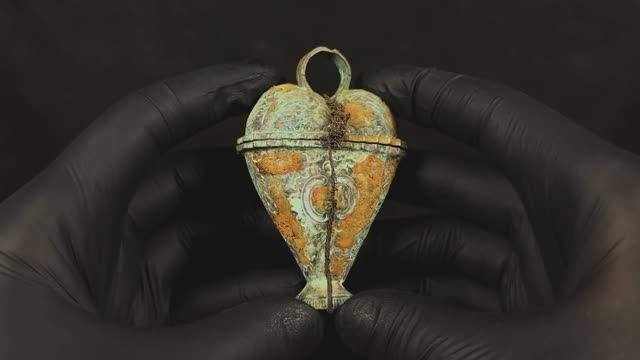 Реставрация старинного  ароматизатора.