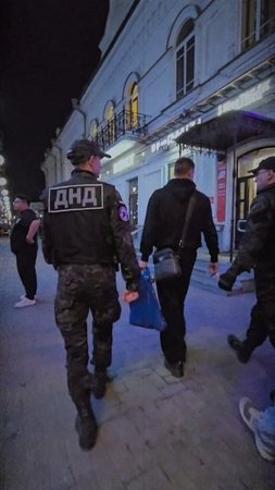 Дружина Русской общины вновь на страже порядка на главной улице Екатеринбурга