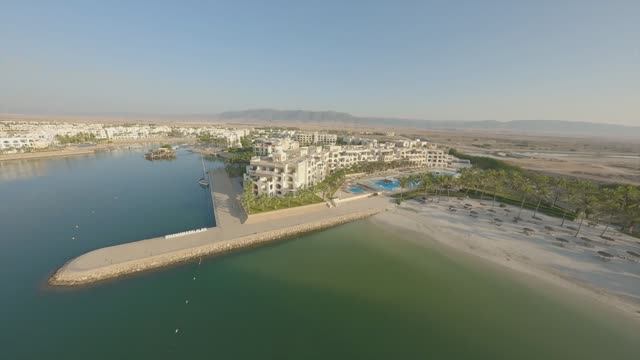 Fanar Hotel Residence 5*