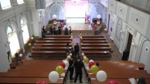 Торжественное вручение дипломов выпускникам
