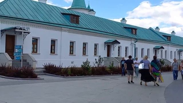 Вокруг Воскресенского собора. Новый Иерусалим. 16 июля.