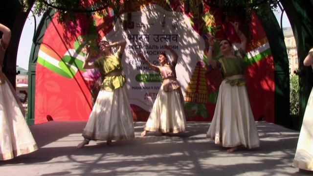 Рудраштакам | Стиль Катхак | Студенты JNCC | Бхарат Утсав | Москва