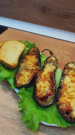 Запеченные баклажаны с помидорами и сыром в аэрогриле demiand😻