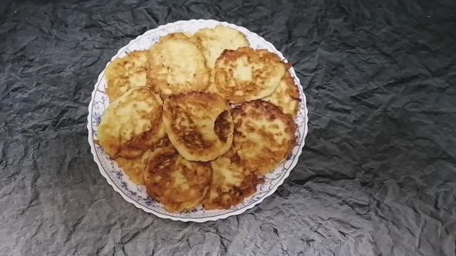 Жареные дранники из кабачков