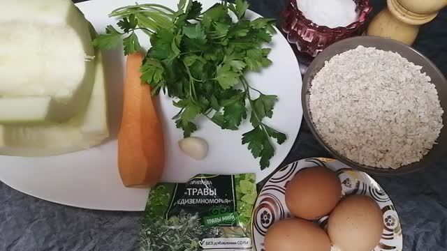 Котлеты из кабачков с овсянкой