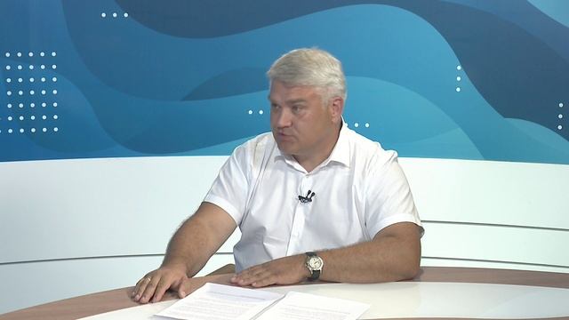 «Здесь и сейчас»: Дмитрий Третьяков, о реализации региональных программ, помощи бойцам СВО