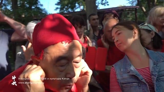 Что делать если плохо слышишь