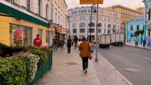 Богатые девушки в жарком летнем Москве: прогулка по центру столицы! 🌞💎