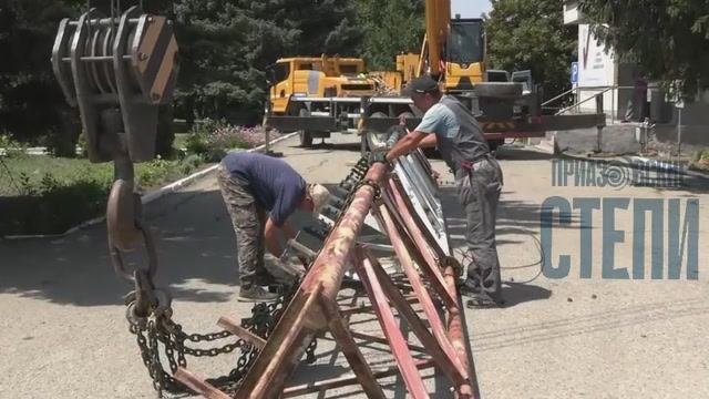 В Ейском районе продолжаются ремонты крыш на сельских домах культуры