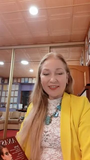 Главный редактор международного журнала о высокой моде ANASTASIA - Аида Ханемайер.