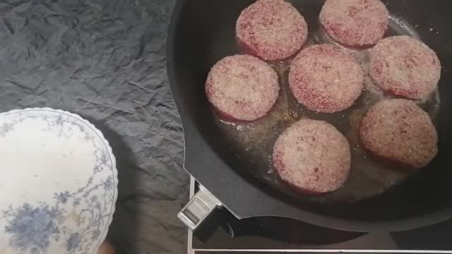 Рецепт свекольных котлет