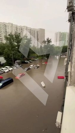 💦 Потоп в Москве: автошоу без билета