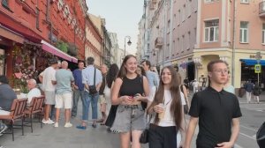 Вечерний стиль жизни в центре Москвы 2025 🌆 Городской тур по модным улицам и атмосфере столицы