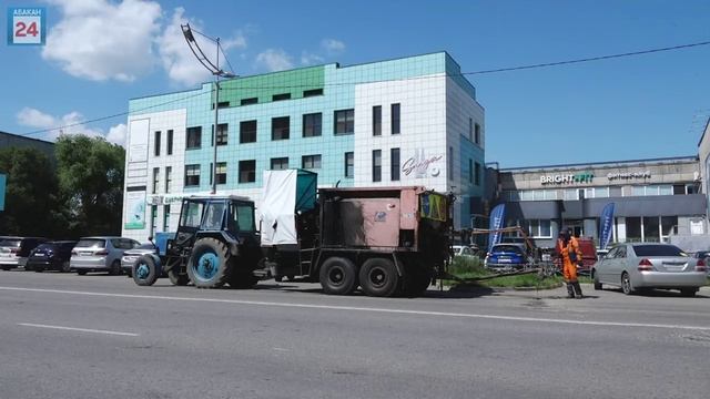 Больше 3 тыс. квадратных метров дорожного полотна приведено в порядок: в Абакане идёт ямочный ремонт