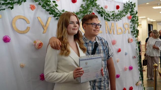 Вручение синих дипломов ИЦТМС НИУ МГСУ