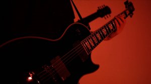 Играю на гитарке | Playing guitar