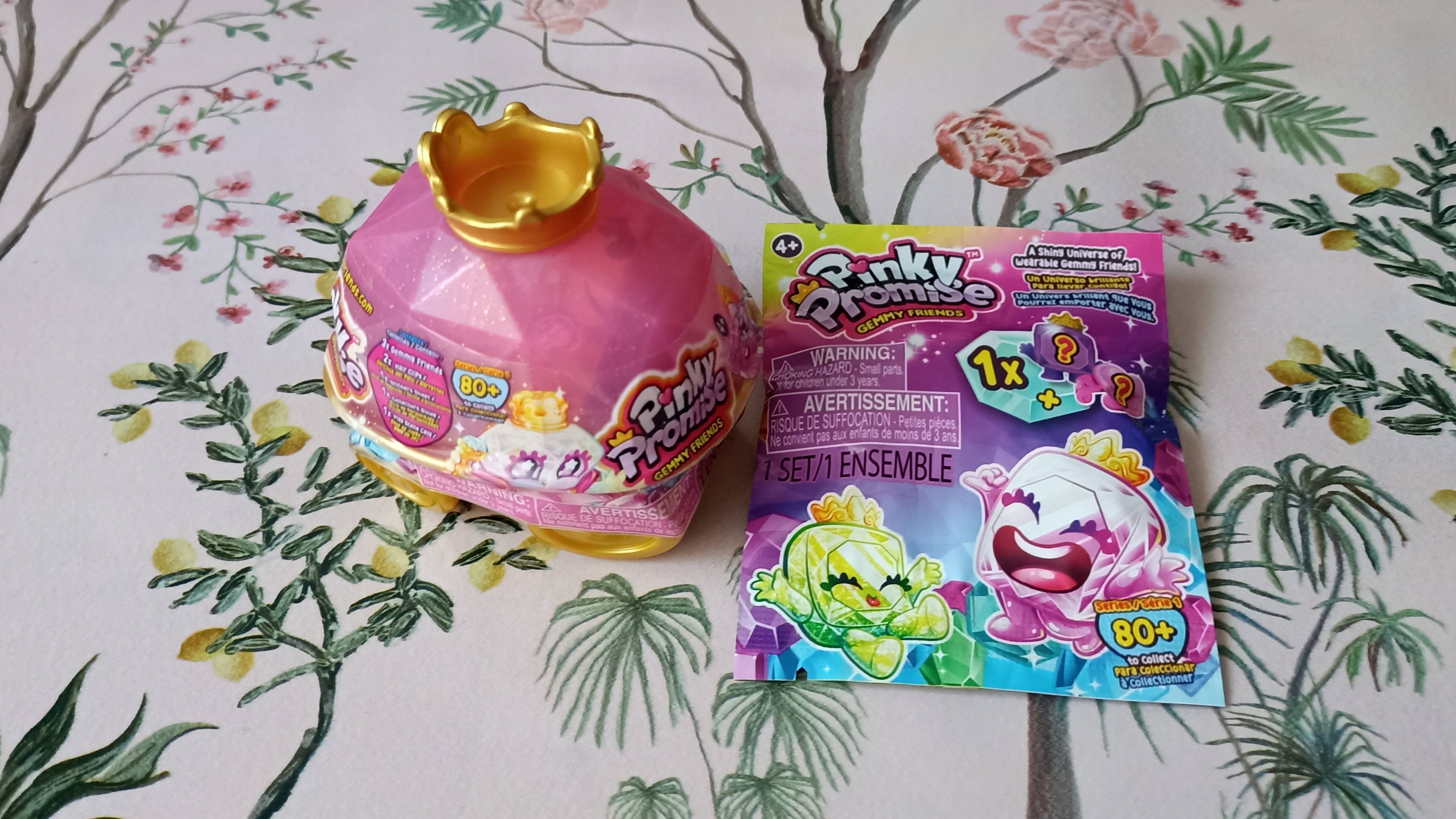 Распаковка и обзор сюрпризов  Pinky Promise