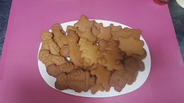 Как постряпать медовые пряники