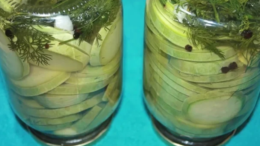 Кабачки Маринованные на Зиму по этому рецепту не надоедают. Очень вкусные, хрустящие!