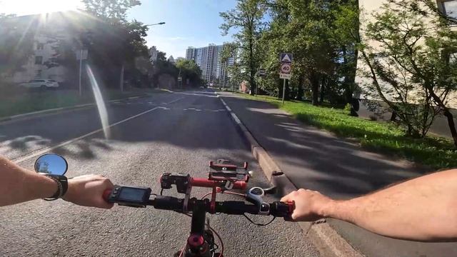 20 июля 2027. Санкт-Петербург. Поездка на электровелосипеде.