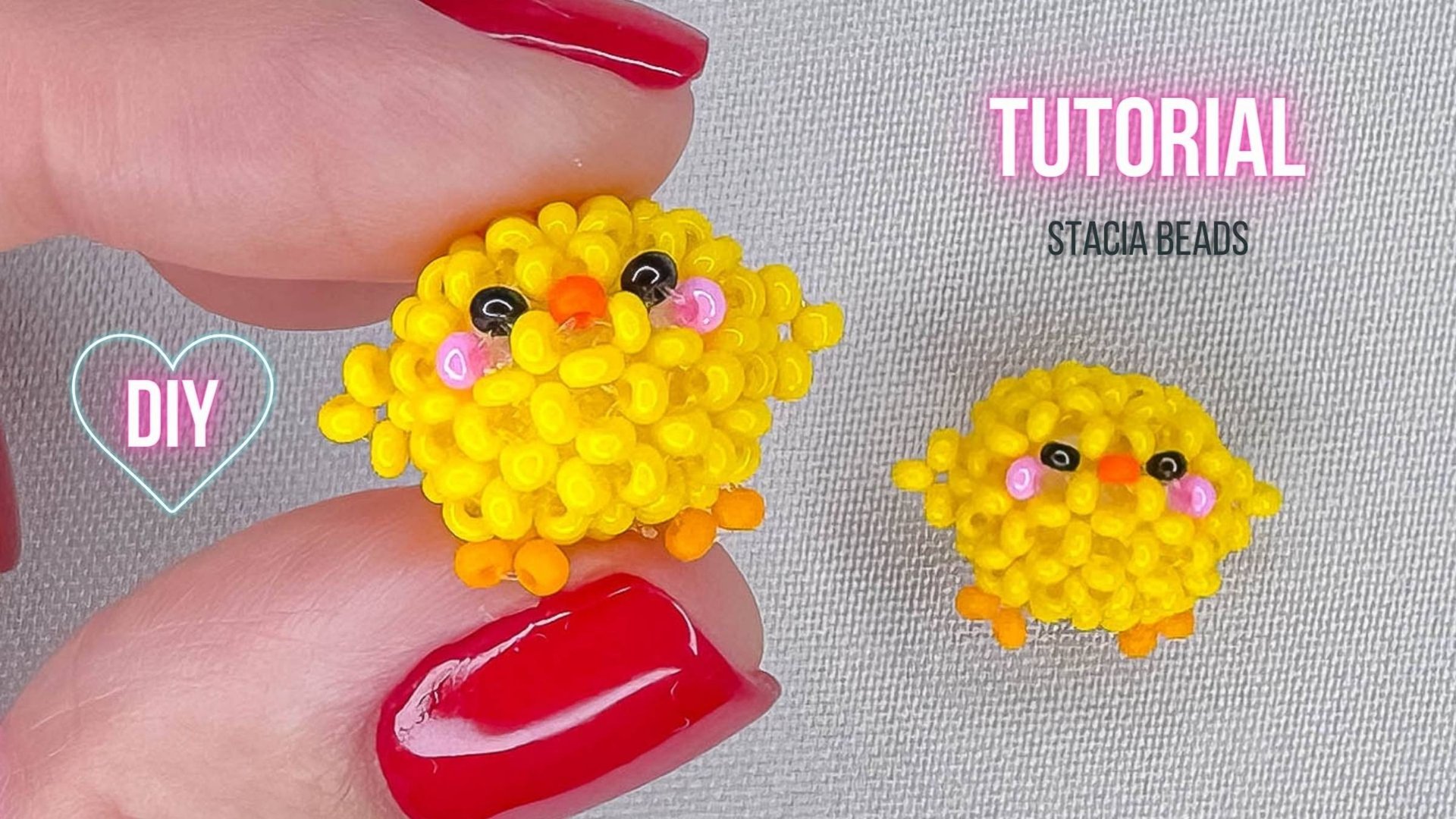 Мини Амигуруми цыпленок из бисера в технике крестик / Beaded Mini amigurumi chick