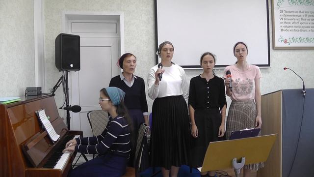 Он выбрал гвозди