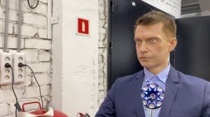 Взаимодействие человека и робота - без звука