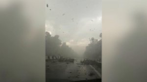 Паводки и мощные ливни с градом: непогода обрушилась на регионы России