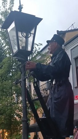 Брест фонарщик