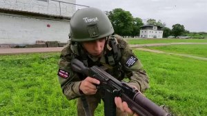 Решение встать на защиту Родины принимают все больше мужчин по всей стране