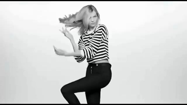 Helpless ( High Maniac Remix ) - The Flirts