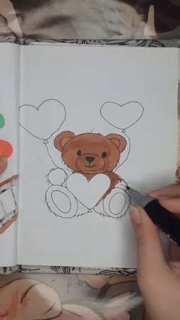 Апрельские мечты: медведь и шарики-сердечки