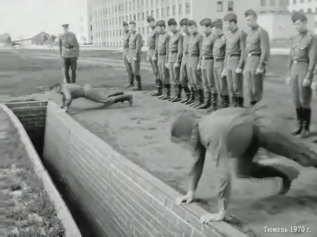 1970 год. Тюмень. ТВВИКУ. Занятия курсантов.