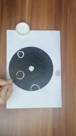 Диск как в пинтересте: разрисовываю диск гуашью #diy #art #shorts   #рукоделие