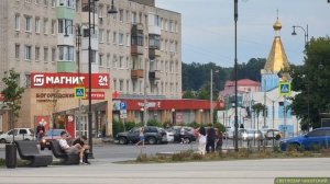 Играю на гуслях. Город Богородск, 2025.07.21. Светлозар Чукотский