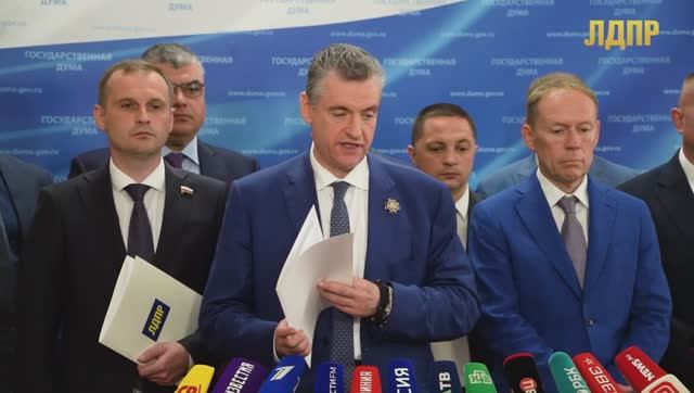 В ЛДПР предложили бесплатно выдавать лекарства всем детям до 14 лет