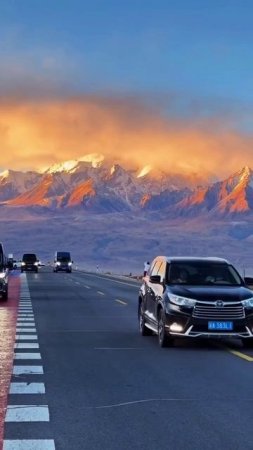 Величественные горы Памира