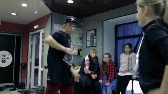 HIPSTER street wear shop x Fresh dance crew