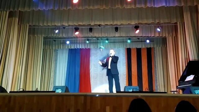 9.12.22 во Фрунзенском ДК было запорчено выступление заслуженного артиста РФ Александра Блискунова