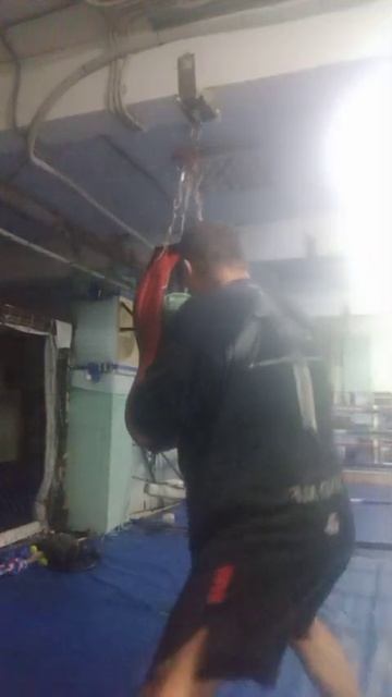 Как отмечает день рождения Заслуженный тренер России по панкратиону?! А вот как ☝🏻☝🏻☝🏻