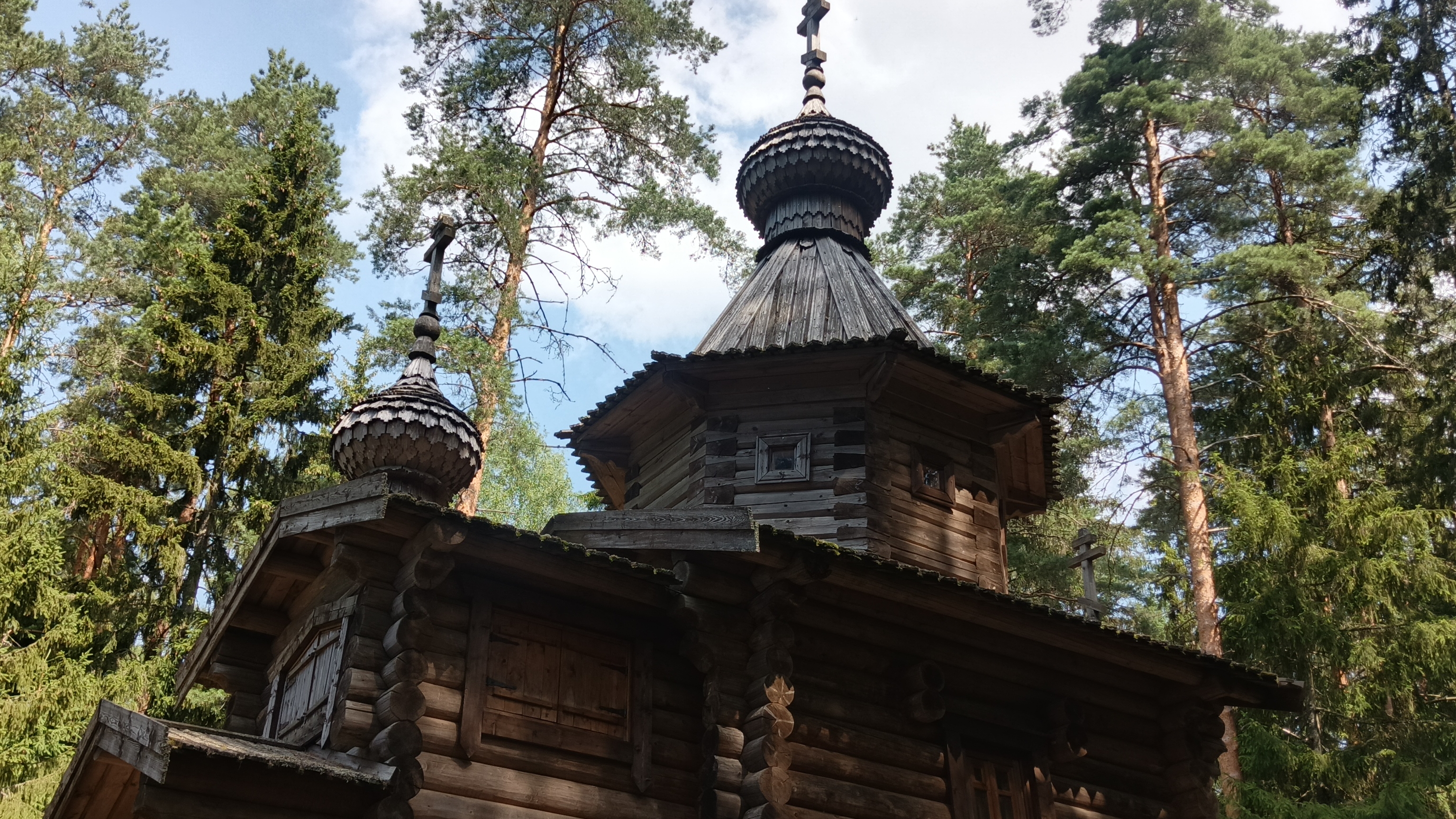 Церковь во имя преподобного СЕРГИЯ РАДОНЕЖСКОГО / Пансионат СЕВЕРНОЕ СИЯНИЕ / Валдай